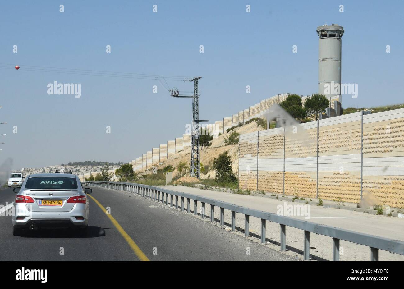 Israeli Border wall , April 4, 2018 | usage worldwide Stock Photo - Alamy
