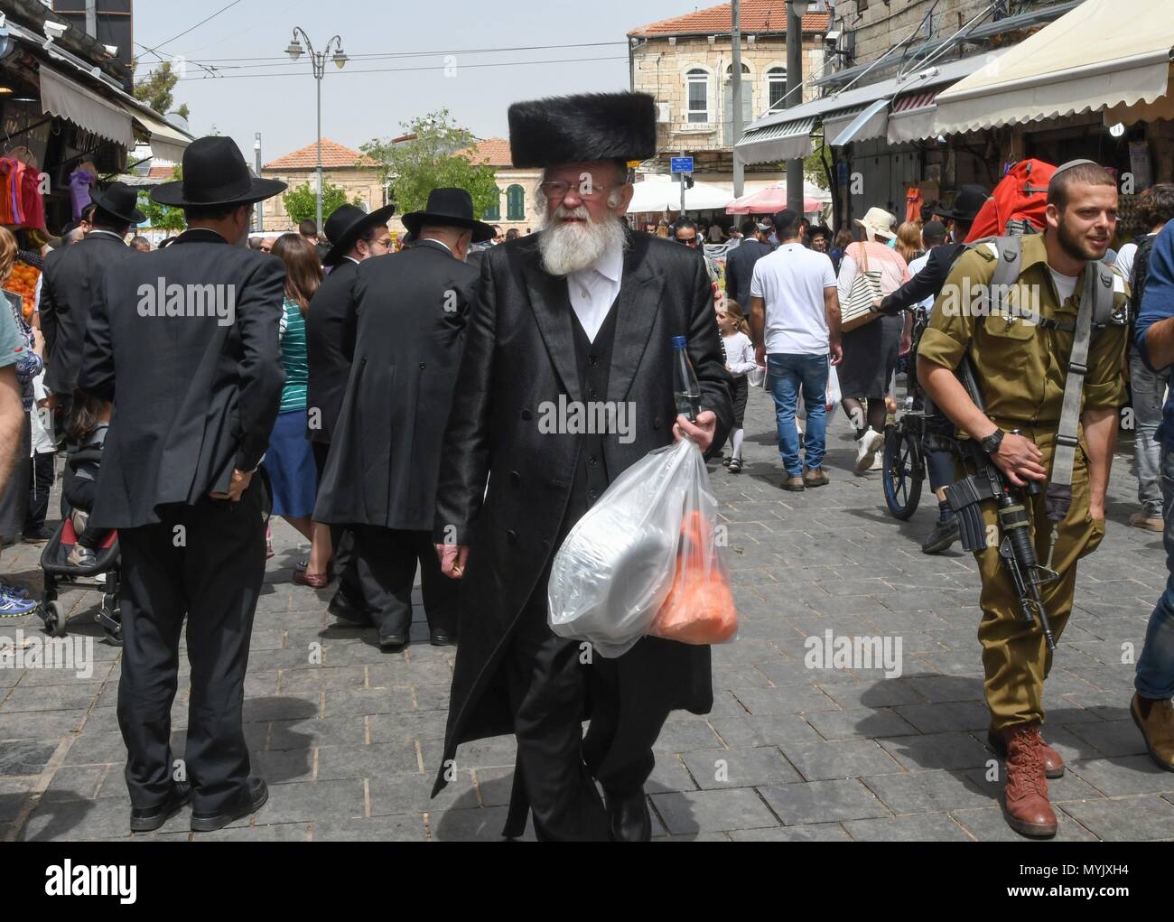 Machane-Jehuda-market April 5, 2018 | usage worldwide Stock Photo - Alamy