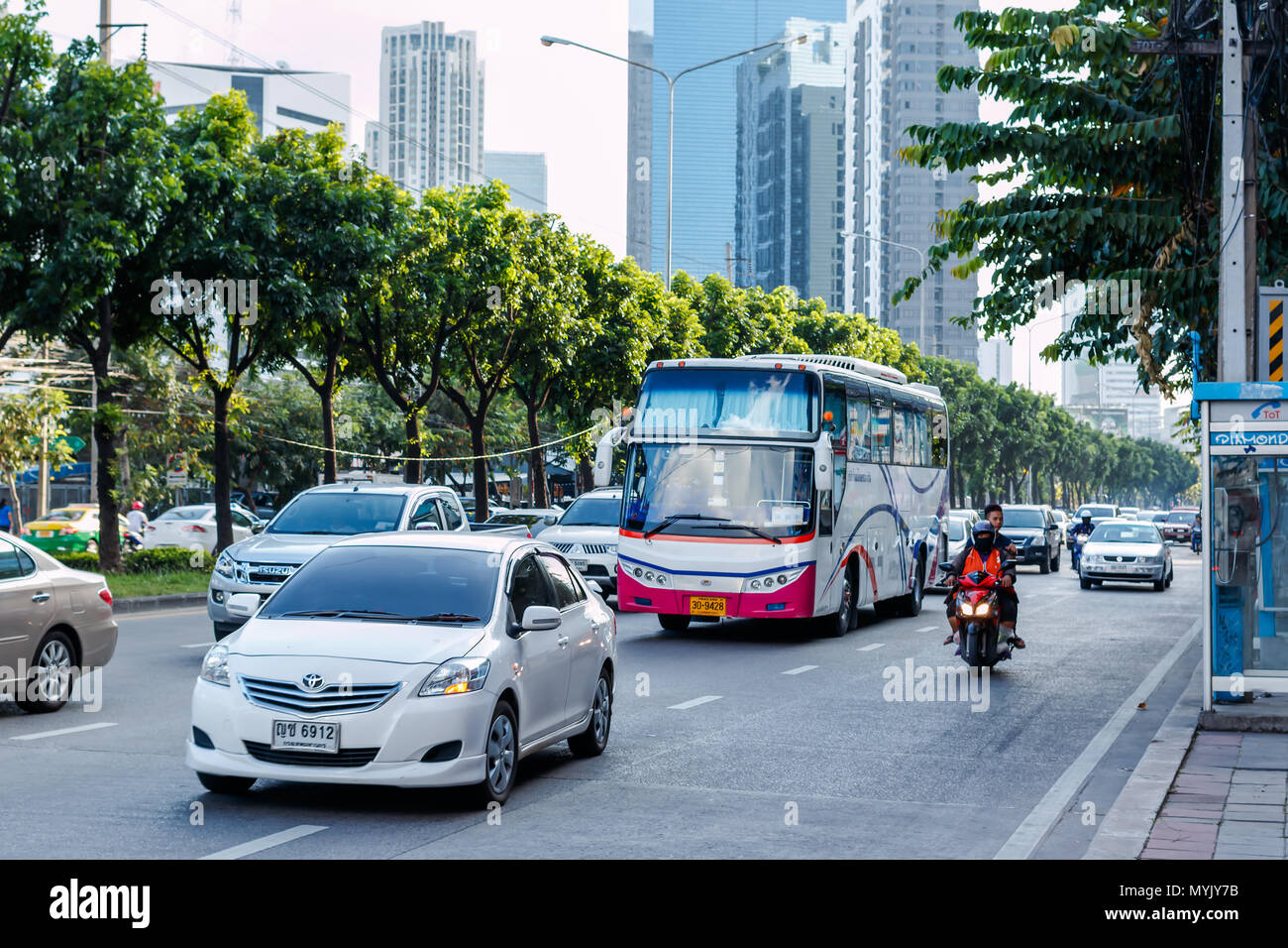 BANGKOK, THAILAND - NOVEMBER 14: Vehicles move along Thanon ...
