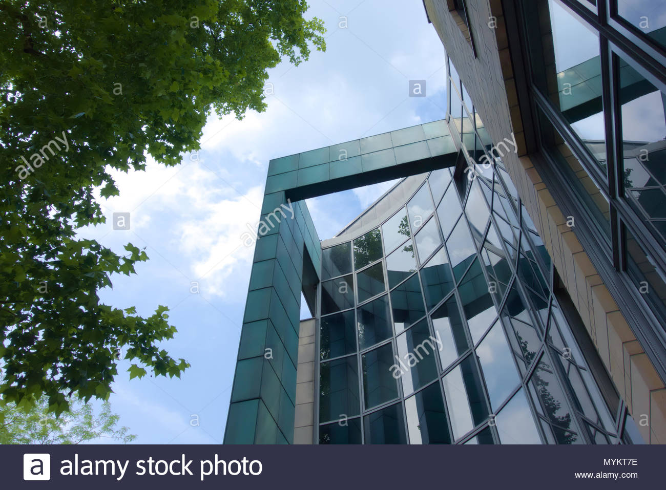 Prominent Buildings High Resolution Stock Photography and Images - Alamy