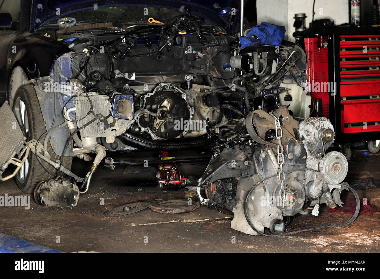 workshop, car, service, repair, platform, parts, professionally, work ...