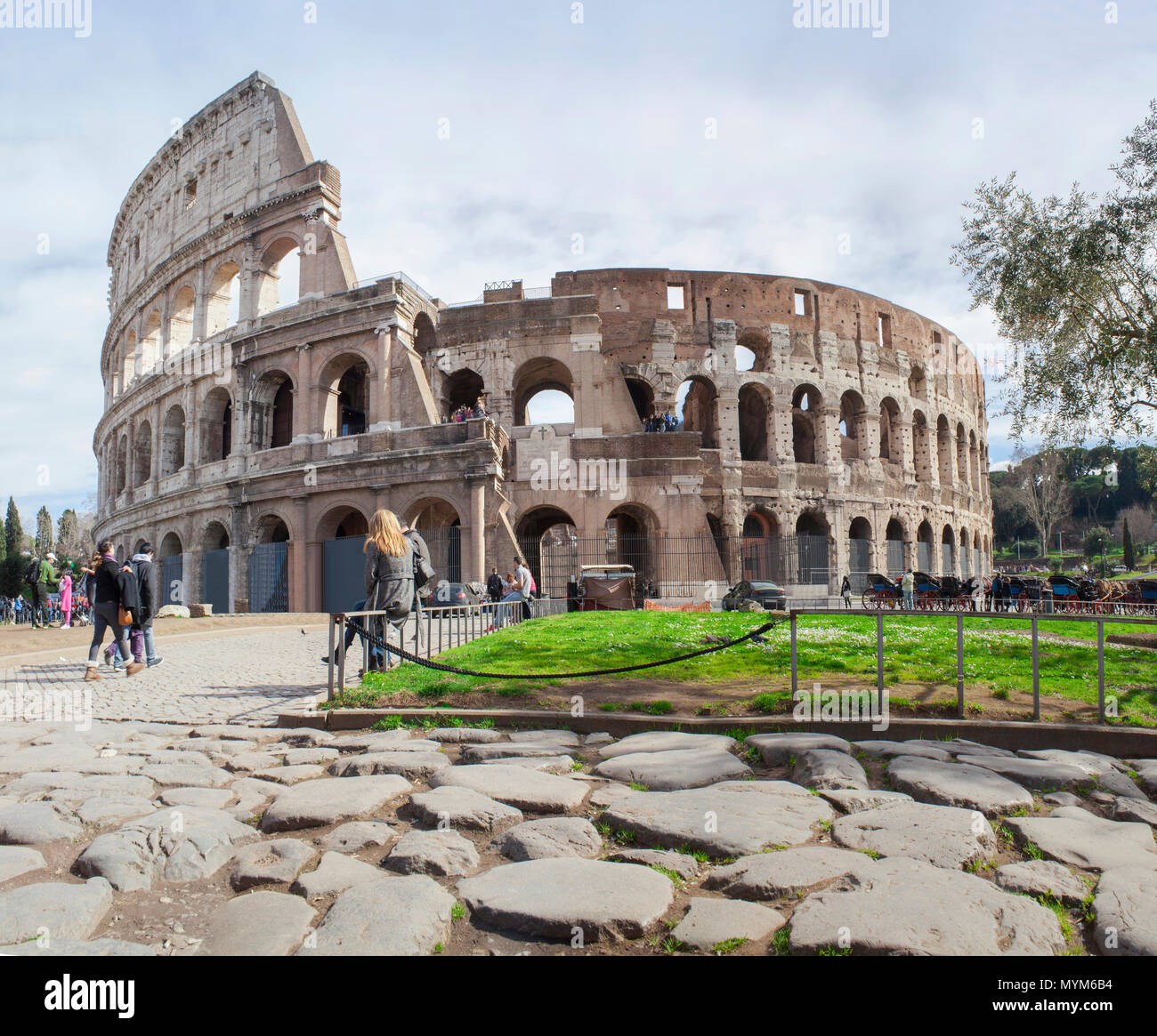 Colosseum famous landmark hi-res stock photography and images - Alamy
