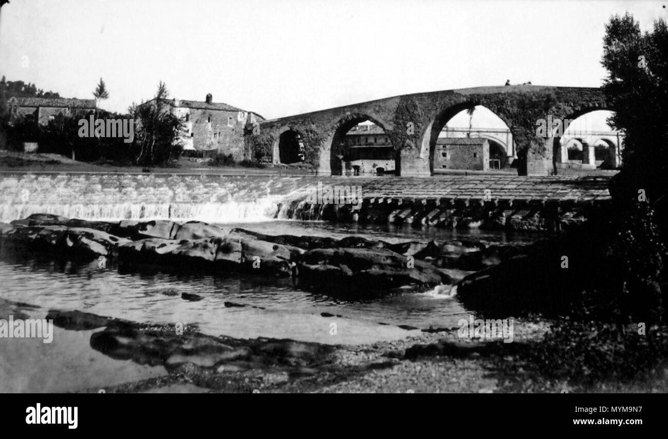 . picture of the old Ponte Vecchio bridge, Ponte S. Giovanni, Perugia ...
