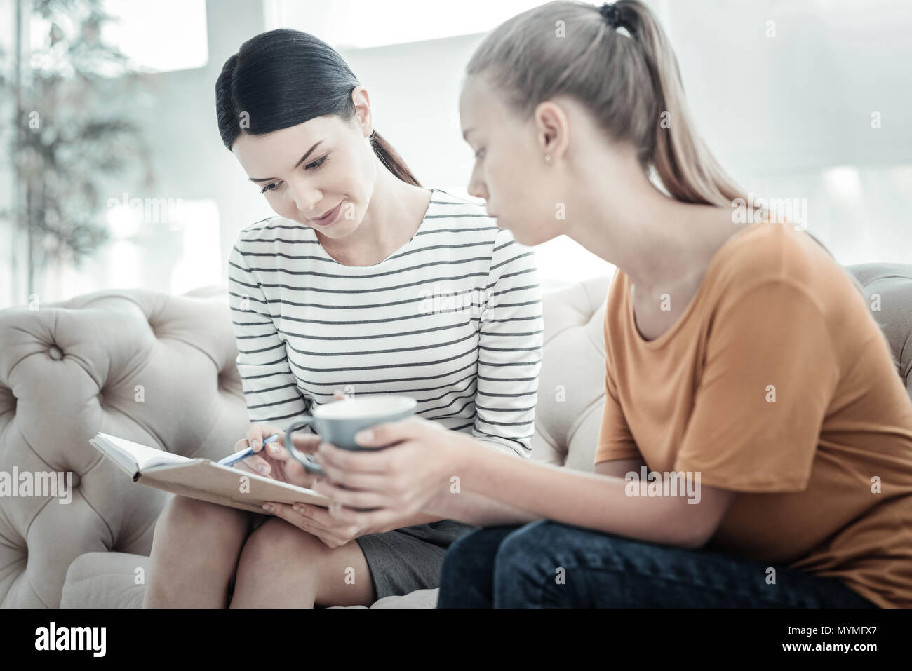 Psychologist patient focused therapy hi-res stock photography and ...