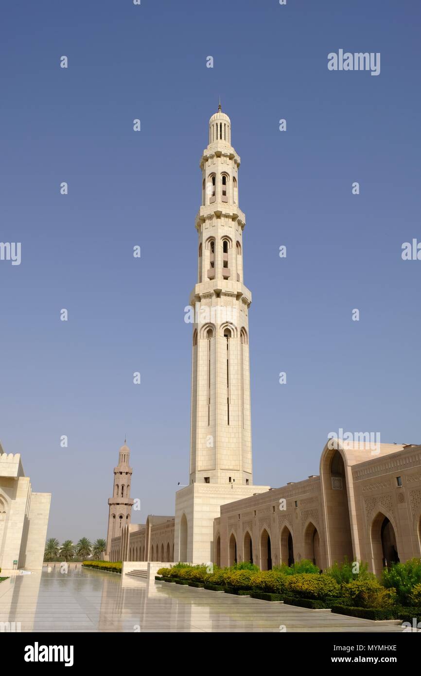 Oman Arabia, Arabian Gulf, Desert KIngdom. Sultanate of Oman, Safe ...