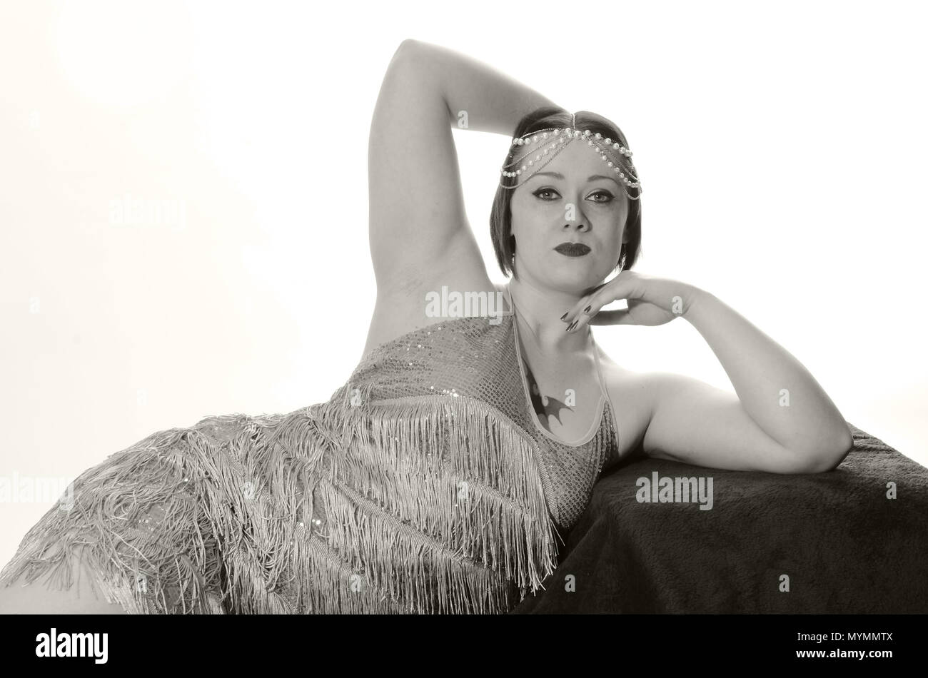 Flapper style dress and make up hi-res stock photography and images - Alamy