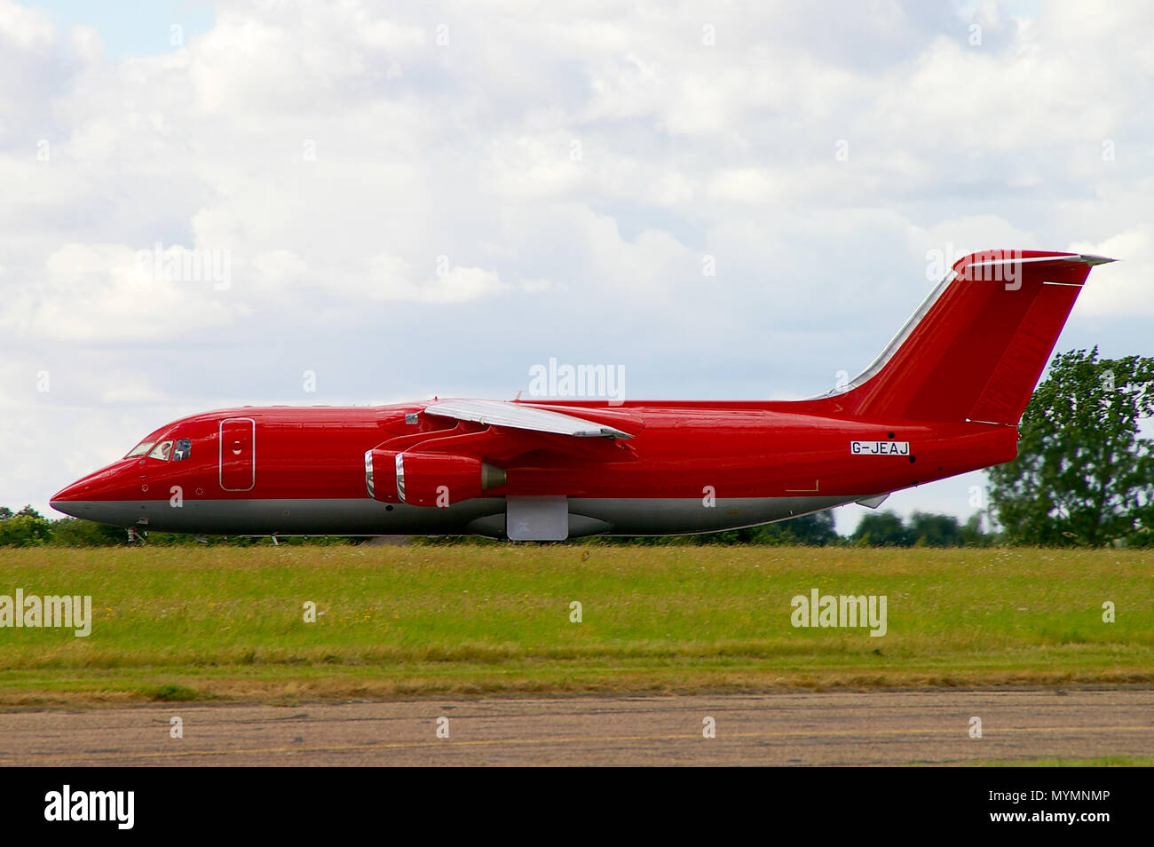 British Aerospace 146-200 QT G-JEAJ. First new QT Quiet Trader freight ...