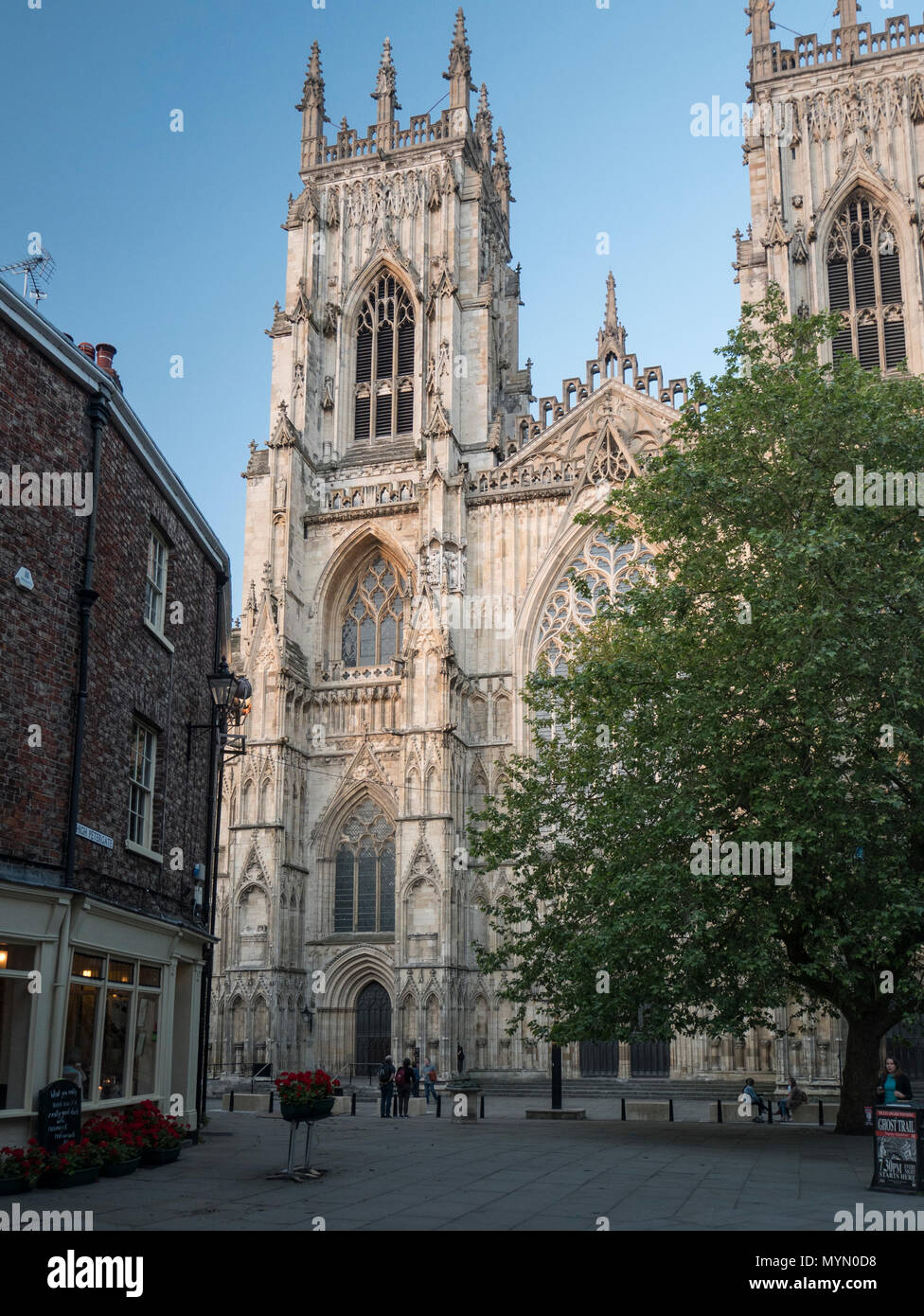Minster west door hi-res stock photography and images - Alamy