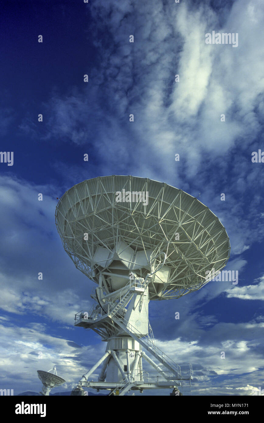1990s satellite hi-res stock photography and images - Alamy