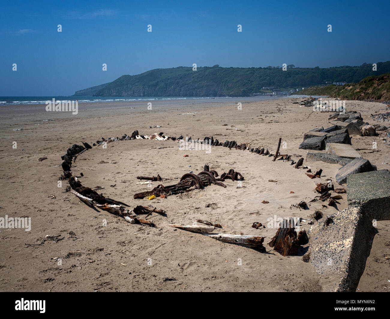 Pendine sands wales hi-res stock photography and images - Alamy
