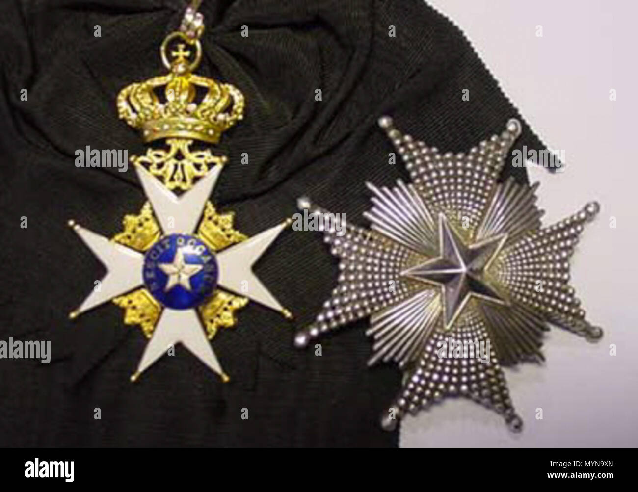 Grand cross badge hi-res stock photography and images - Alamy