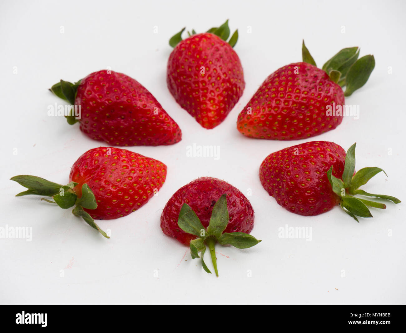 Strawberries halved hi-res stock photography and images - Alamy
