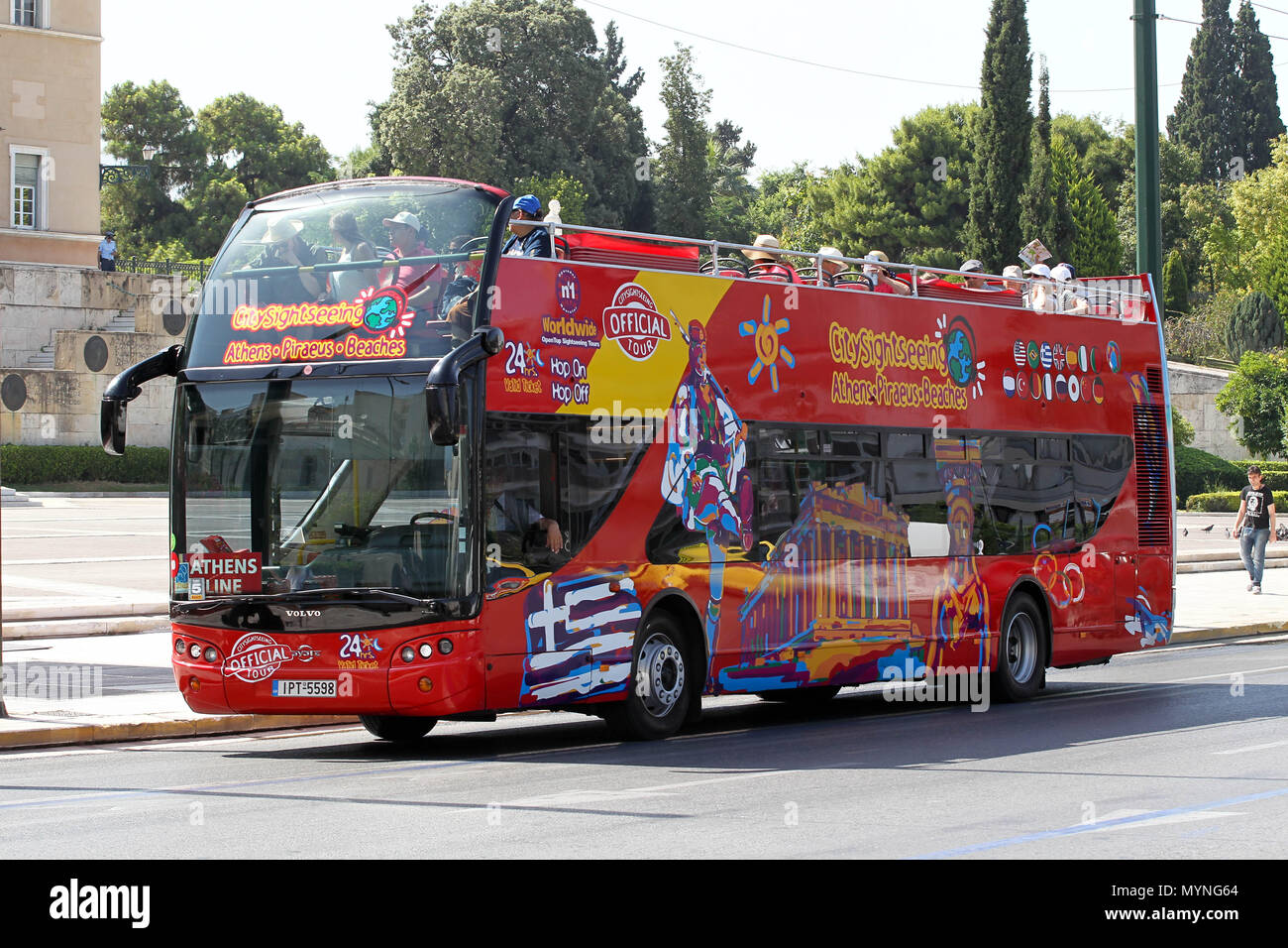 Tourist bus outside Greek parliament Stock Photo - Alamy