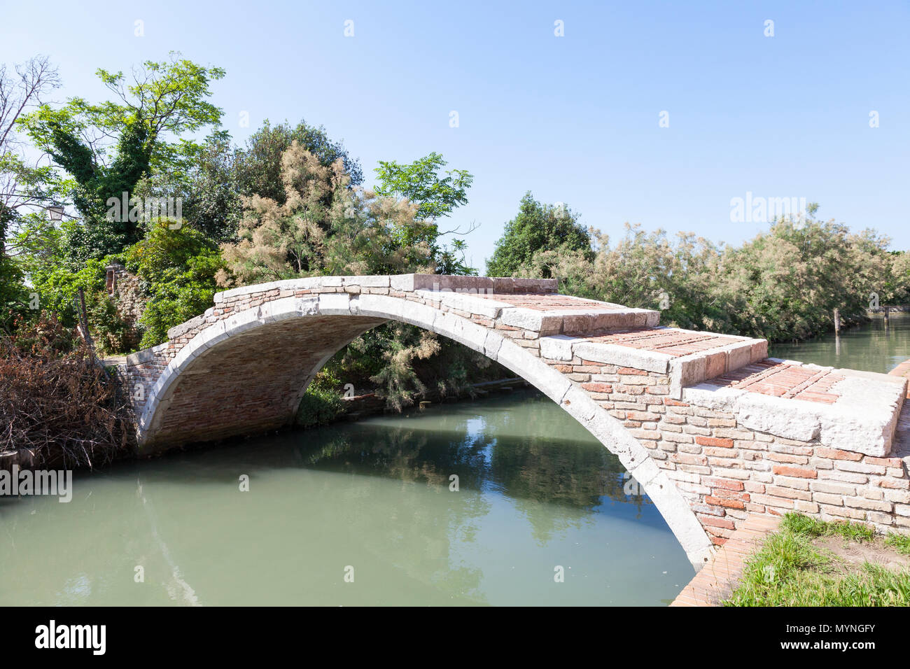 Ponte del Diavolo, Devil's Bridge, Torcello Island, Venice, Veneto ...