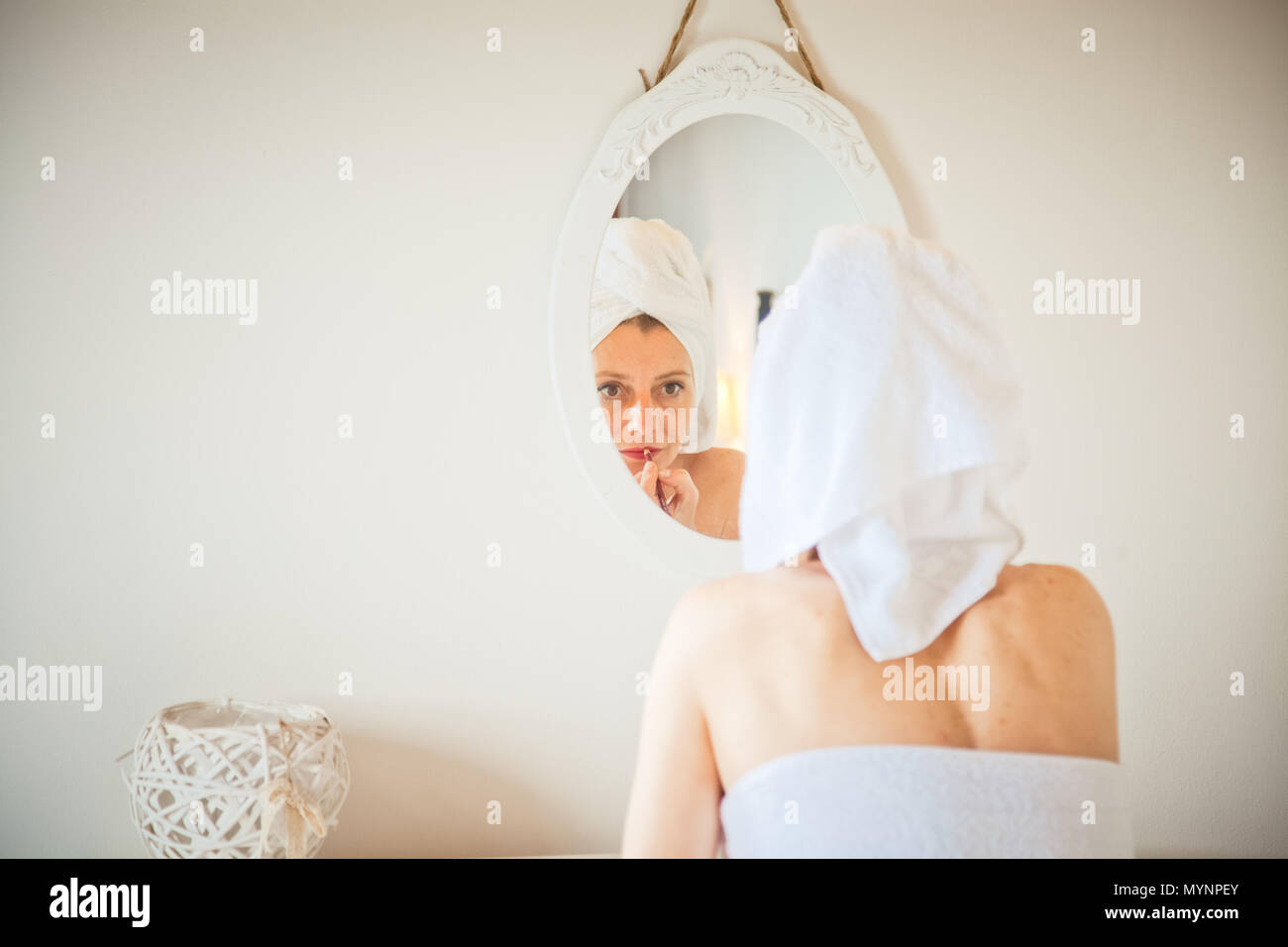Wearing towels hi-res stock photography and images - Alamy