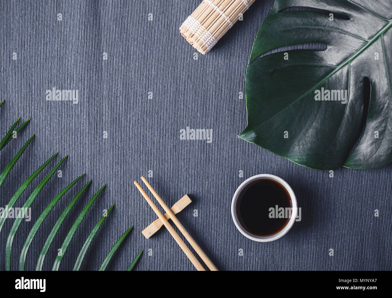 Asian food background. Chopsticks and soy sauce Stock Photo - Alamy