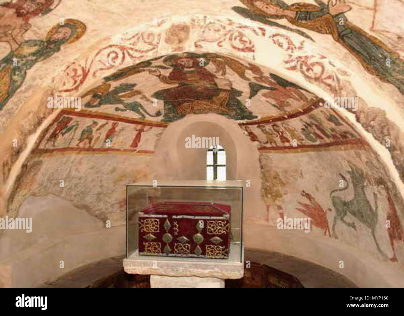 . English: Romanesque frescoes at Roda de Isàvena collegiate church ...