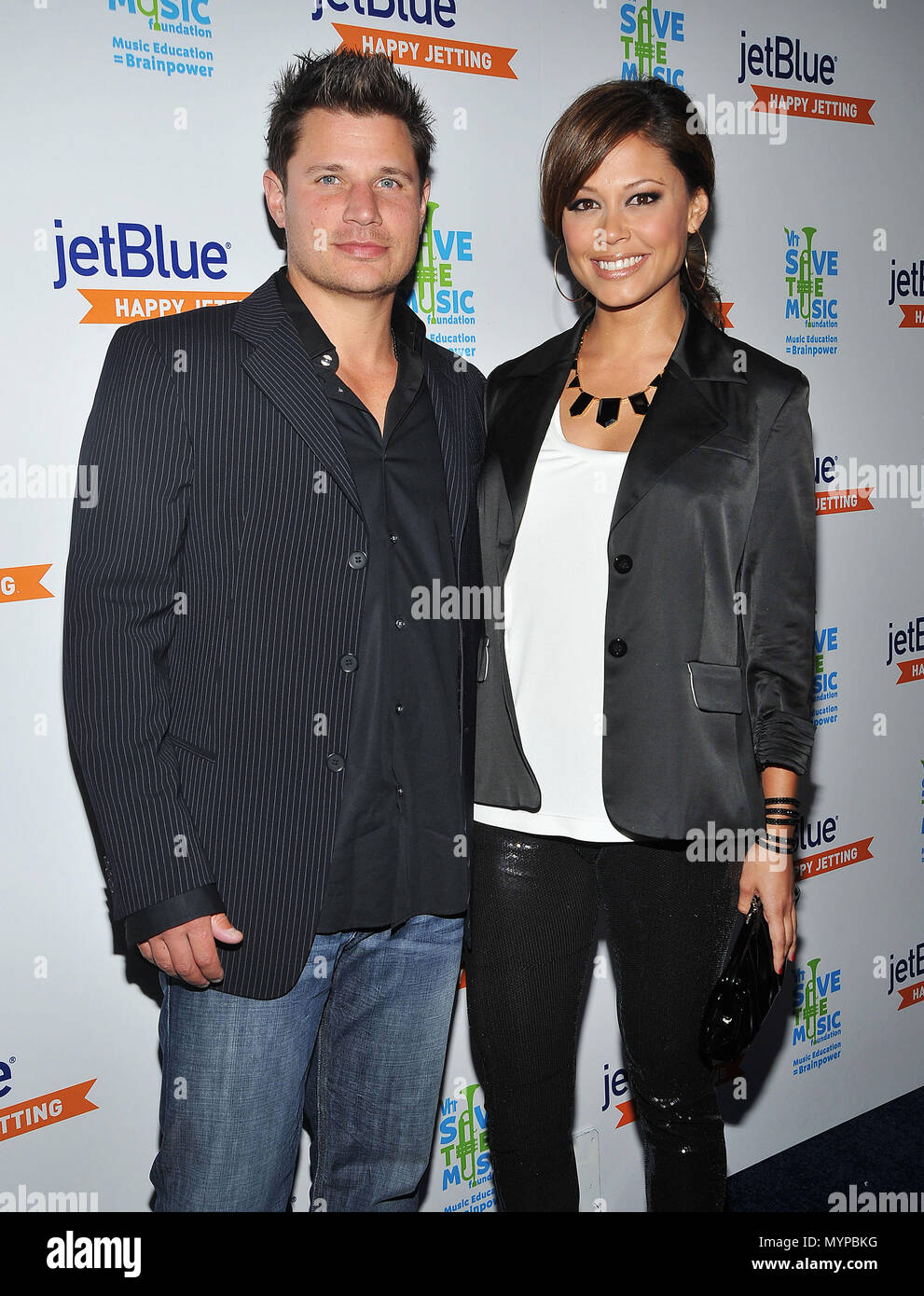 Nick Lachey and Vanessa Minnillo - The VH1 Save The Music Foundation ...