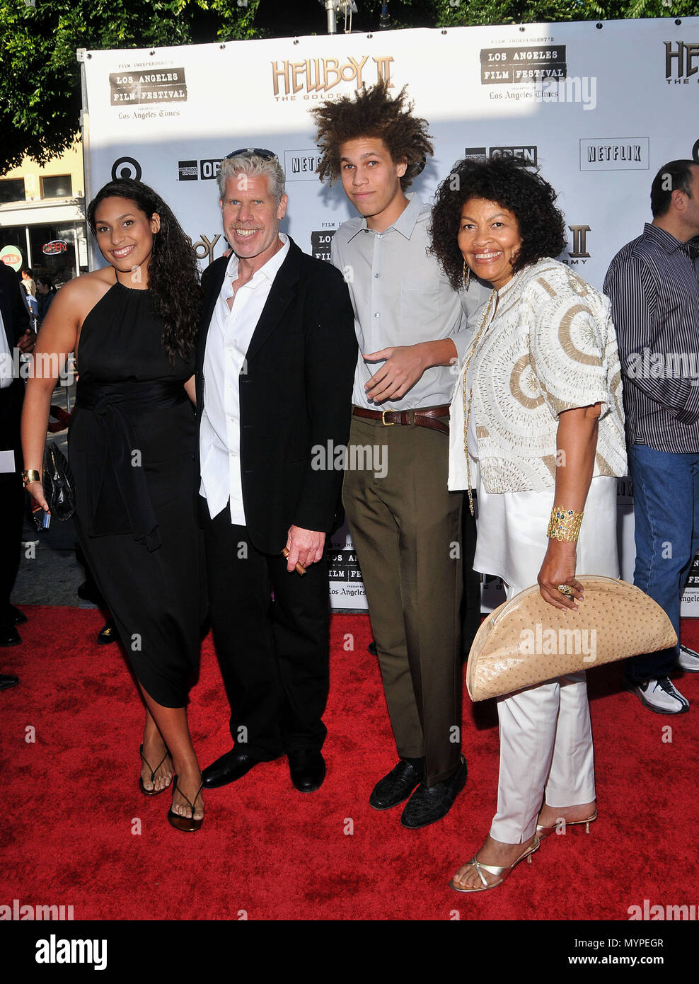 Ron perlman and his mother hi-res stock photography and images - Alamy