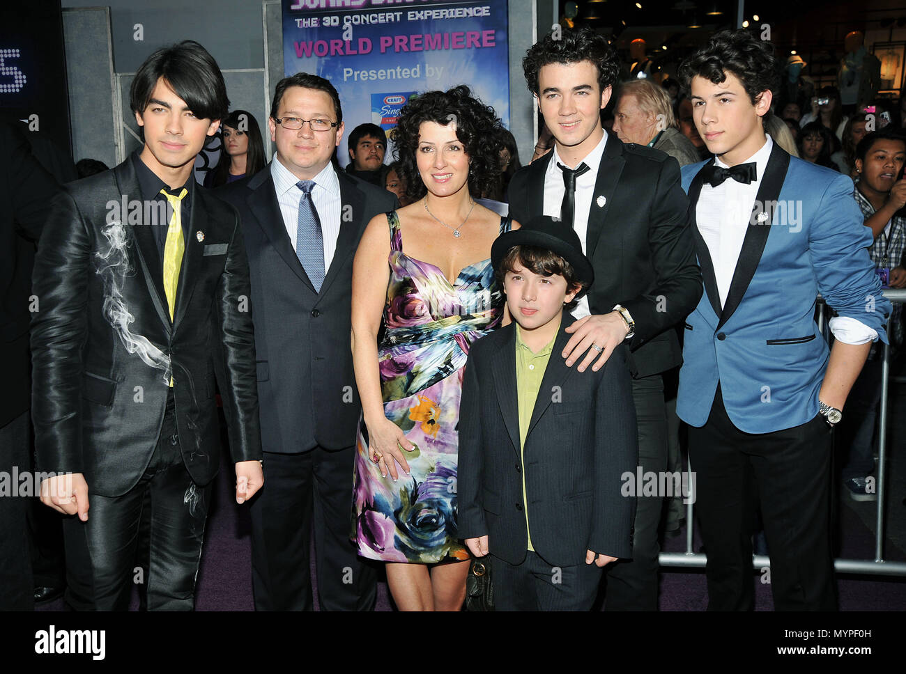 Frankie jonas 2009 los angeles hi-res stock photography and images - Alamy