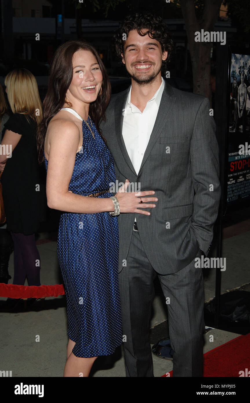 Steven Strait and wife Lynn Collins - Stop Loss Premiere at the DGA ...