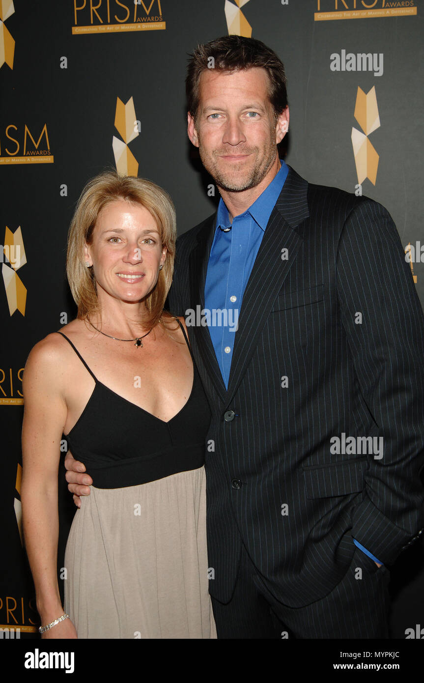 James denton and wife hi-res stock photography and images - Alamy