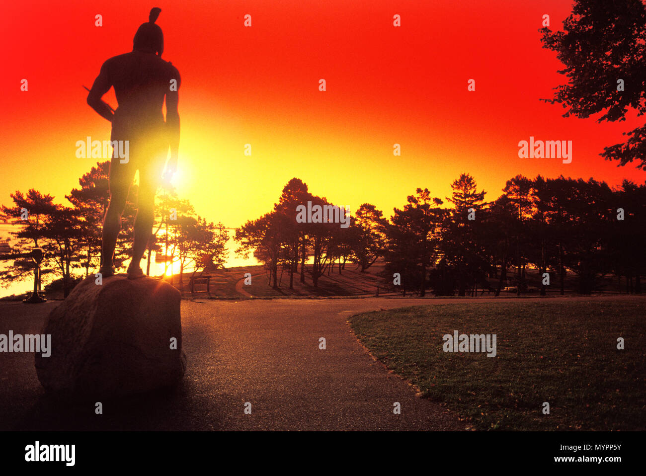 1992 HISTORICAL NATIVE AMERICAN MASSASOIT INDIAN CHIEF BRONZE STATUE ...