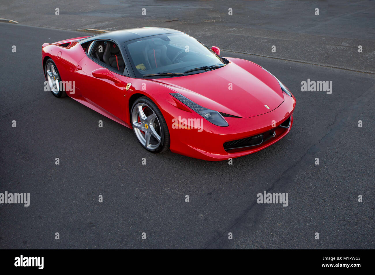 Ferrari 458 black hi-res stock photography and images - Alamy