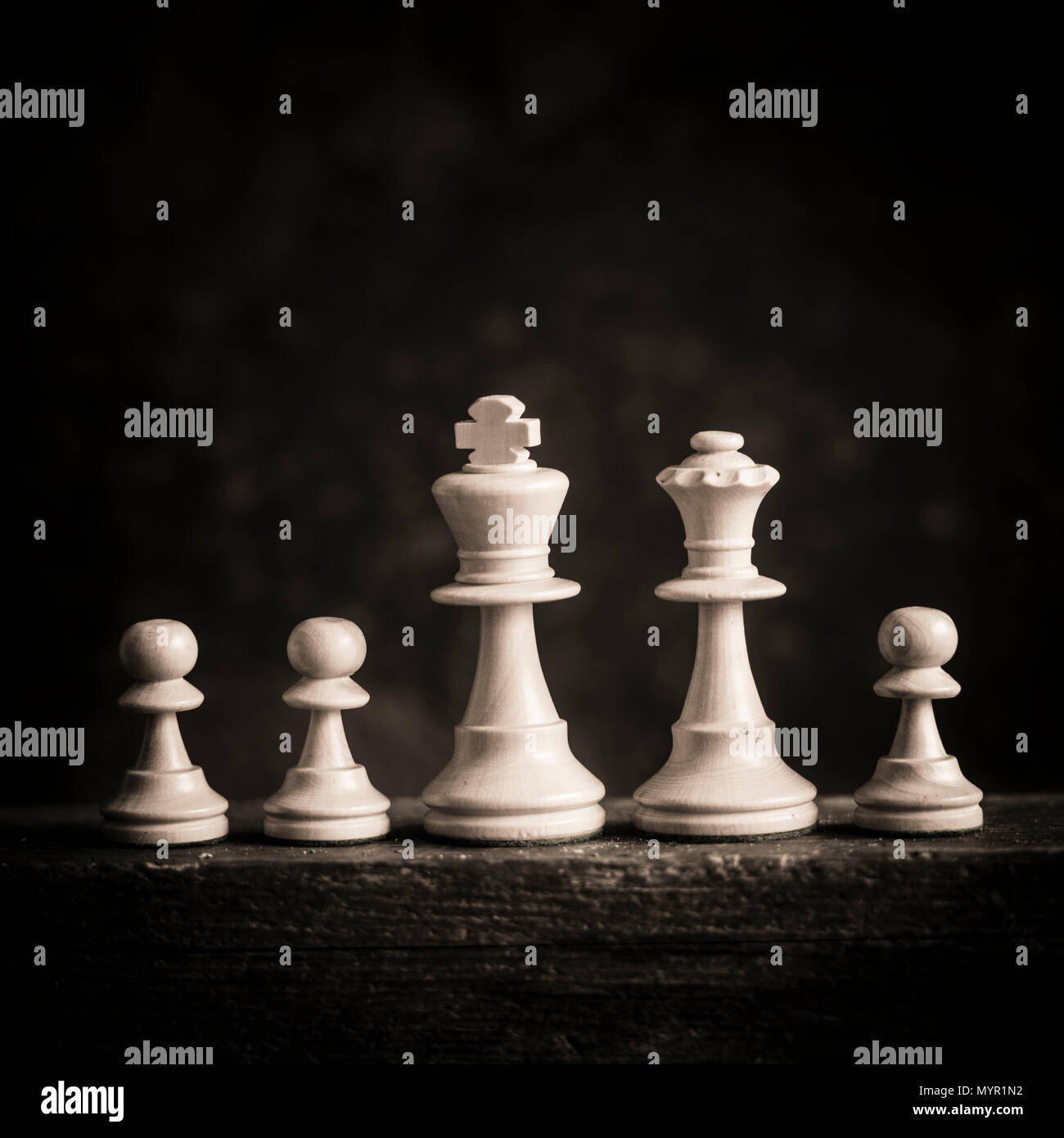 Chess arrangement hi-res stock photography and images - Alamy