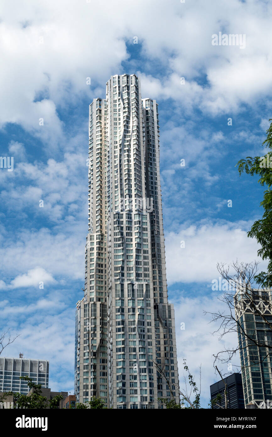 8 Spruce Street Bathroom