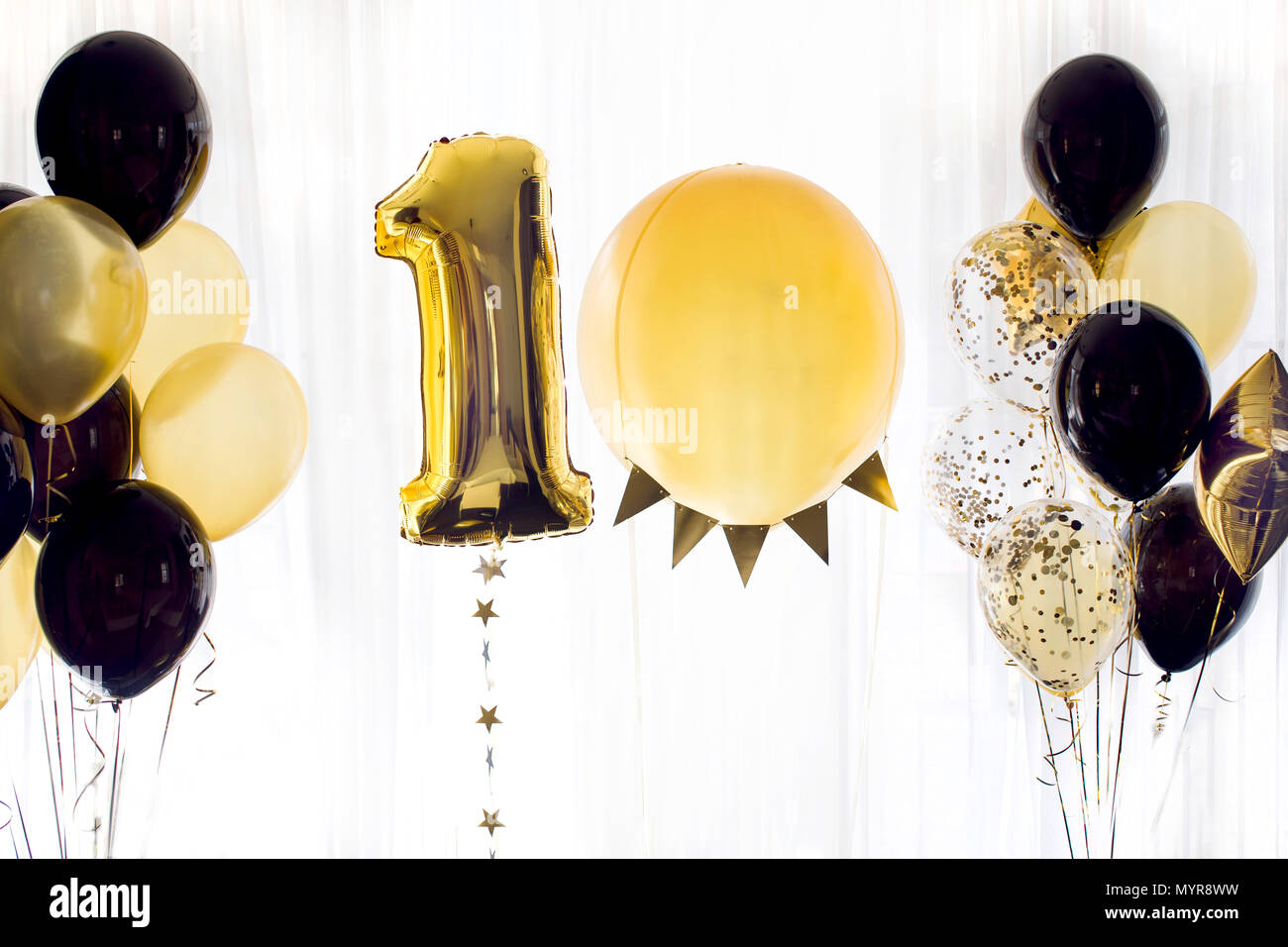 10 number birthday balloons hi-res stock photography and images - Alamy