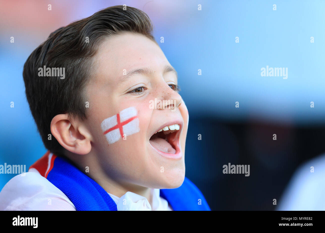 An England fan in facepaint sings his support during the International ...