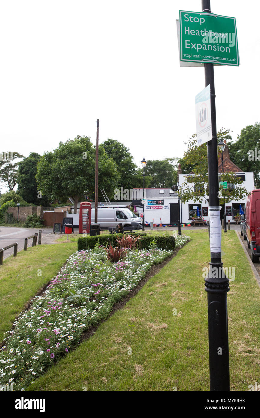 Harmondsworth hi-res stock photography and images - Alamy