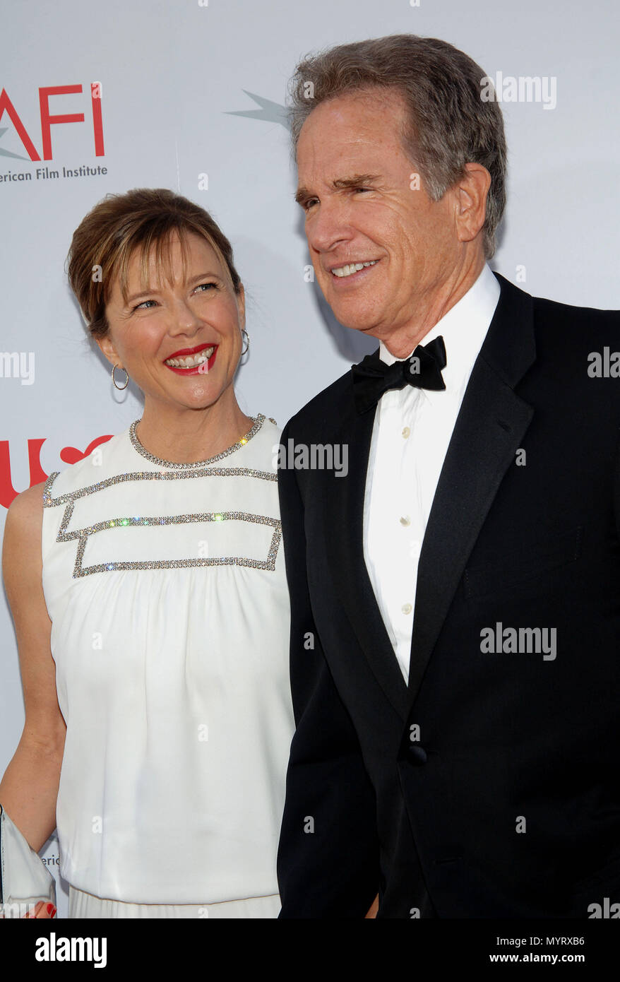 Warren Beatty and wife Annette Bening - The 36th AFI Life Achievement ...