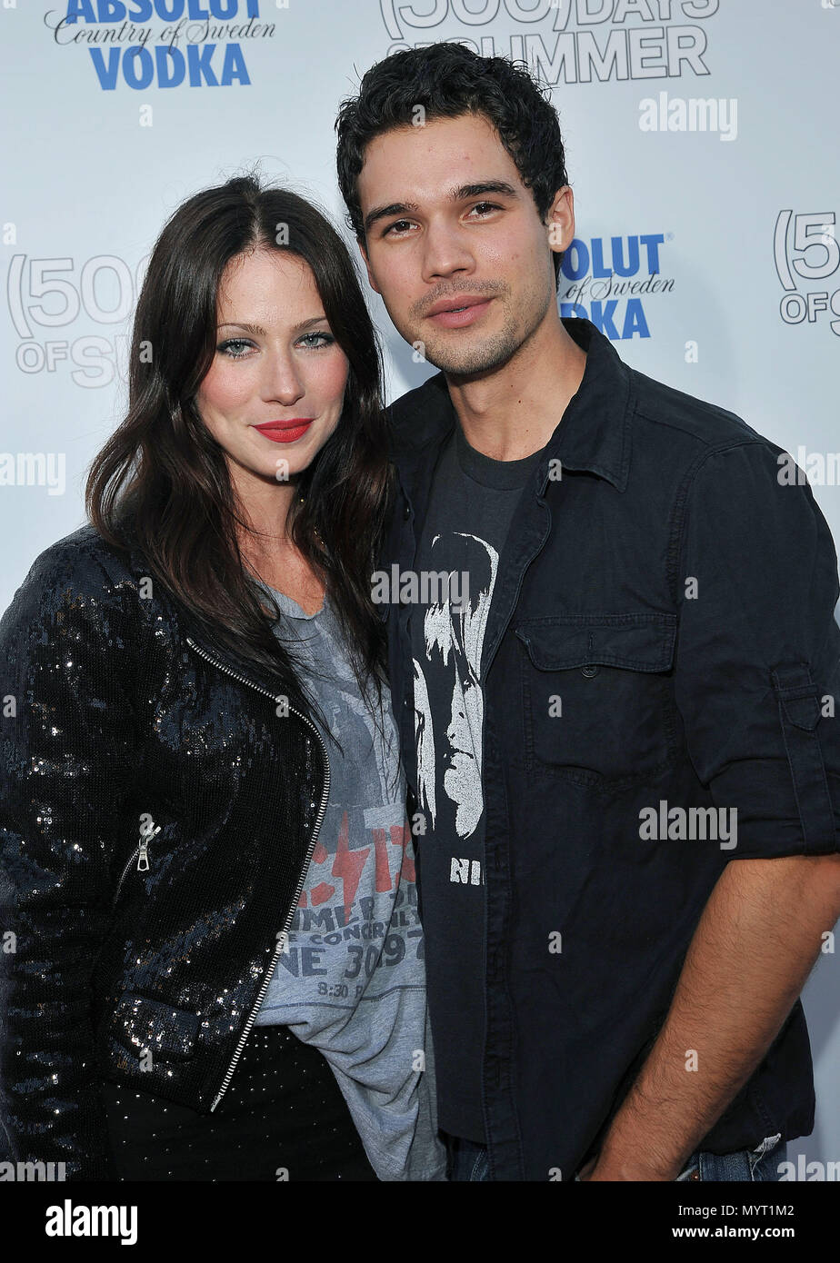 Steven Strait And His Wife