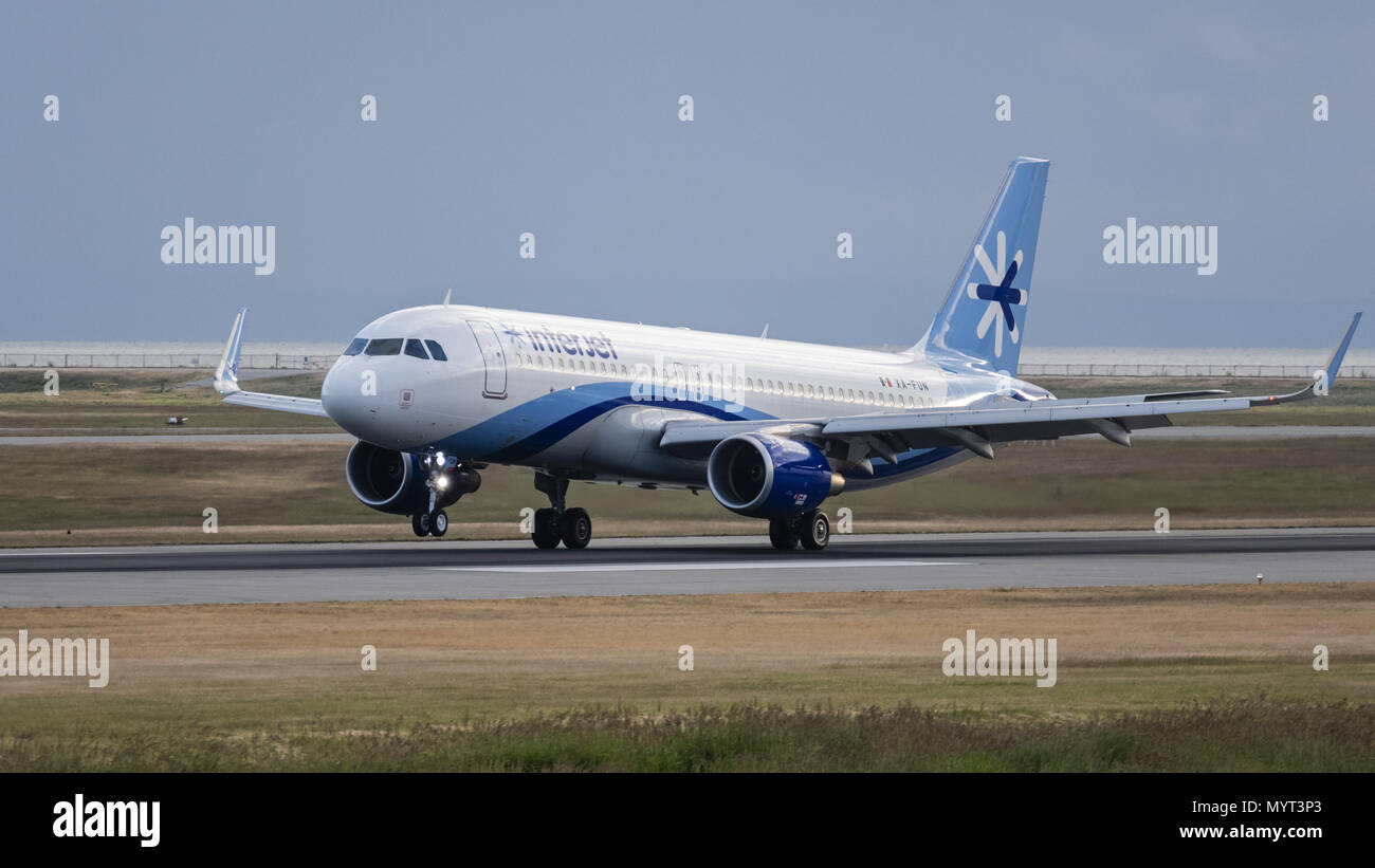 Airbus a320 200 winglet hi-res stock photography and images - Alamy