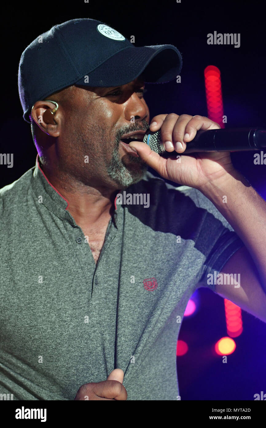 Michelle rucker hi-res stock photography and images - Alamy