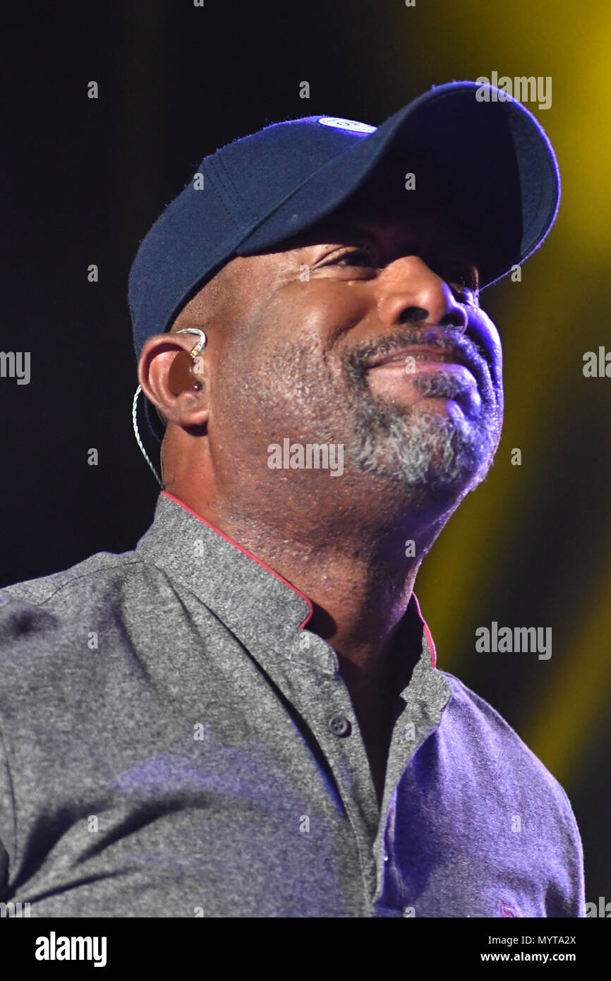 Michelle rucker hi-res stock photography and images - Alamy