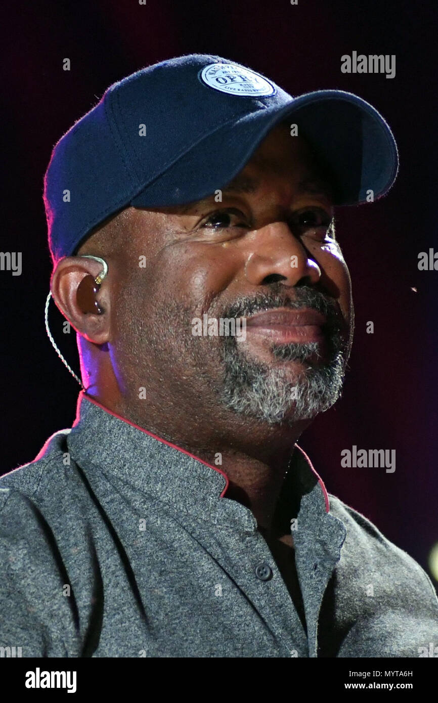 Michelle rucker hi-res stock photography and images - Alamy