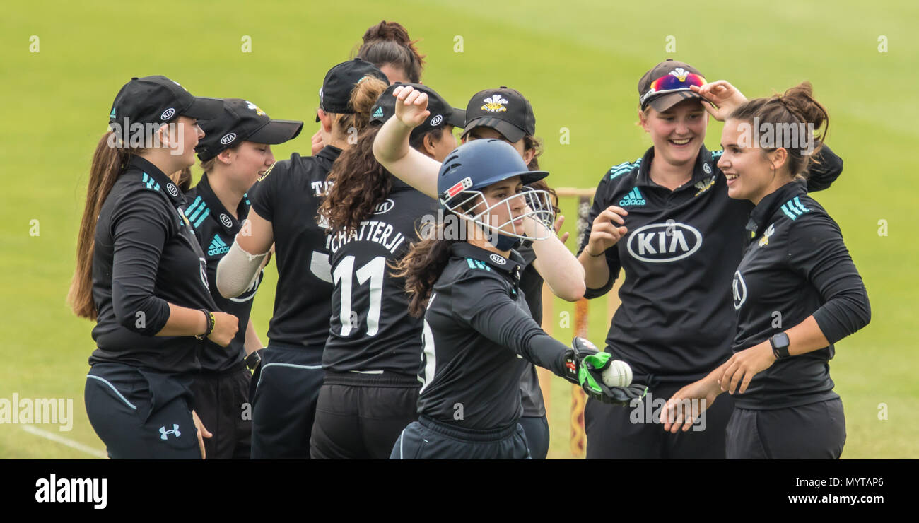 England women's cricket team hi-res stock photography and images - Alamy
