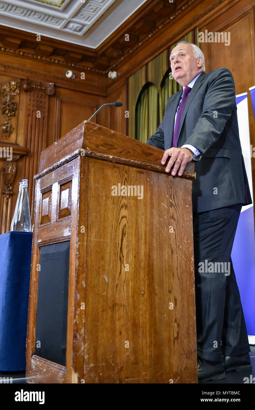 Lord todd hi-res stock photography and images - Alamy