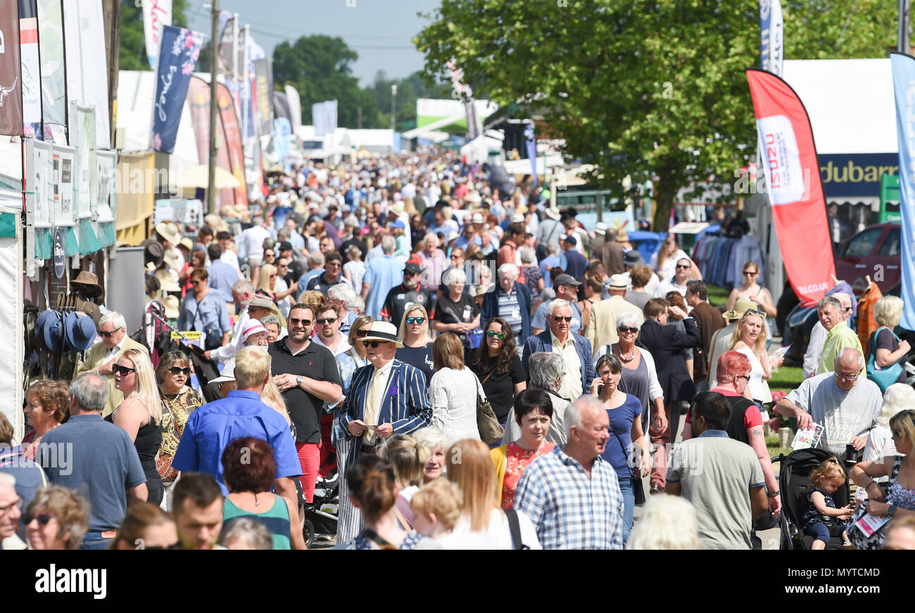 At the south of england showground hi-res stock photography and images ...