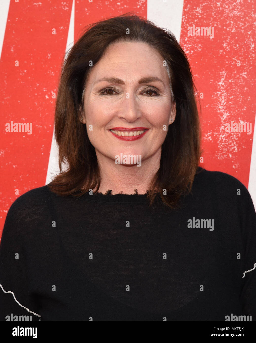 Los Angeles, California, USA. 7th June, 2018. NORA DUNN arrives at the ...