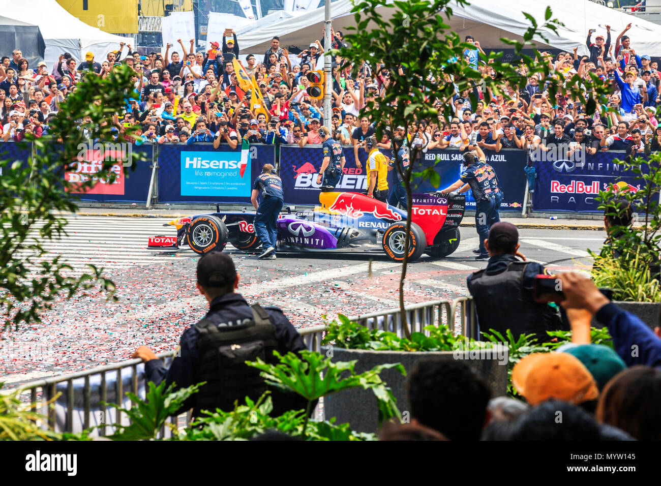 Mexico City, Mexico - June 27, 2015: Staff of the Infiniti Red Bull ...
