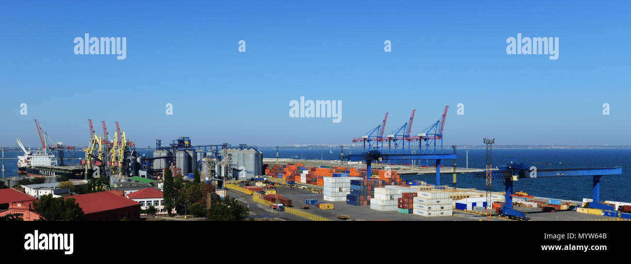 The port of Odessa in Ukraine Stock Photo - Alamy