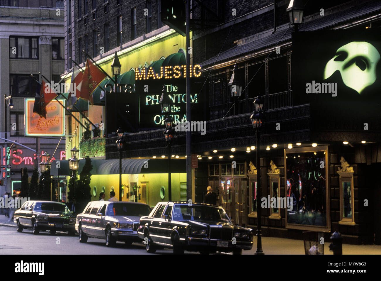 1990s new york city broadway hi-res stock photography and images - Alamy