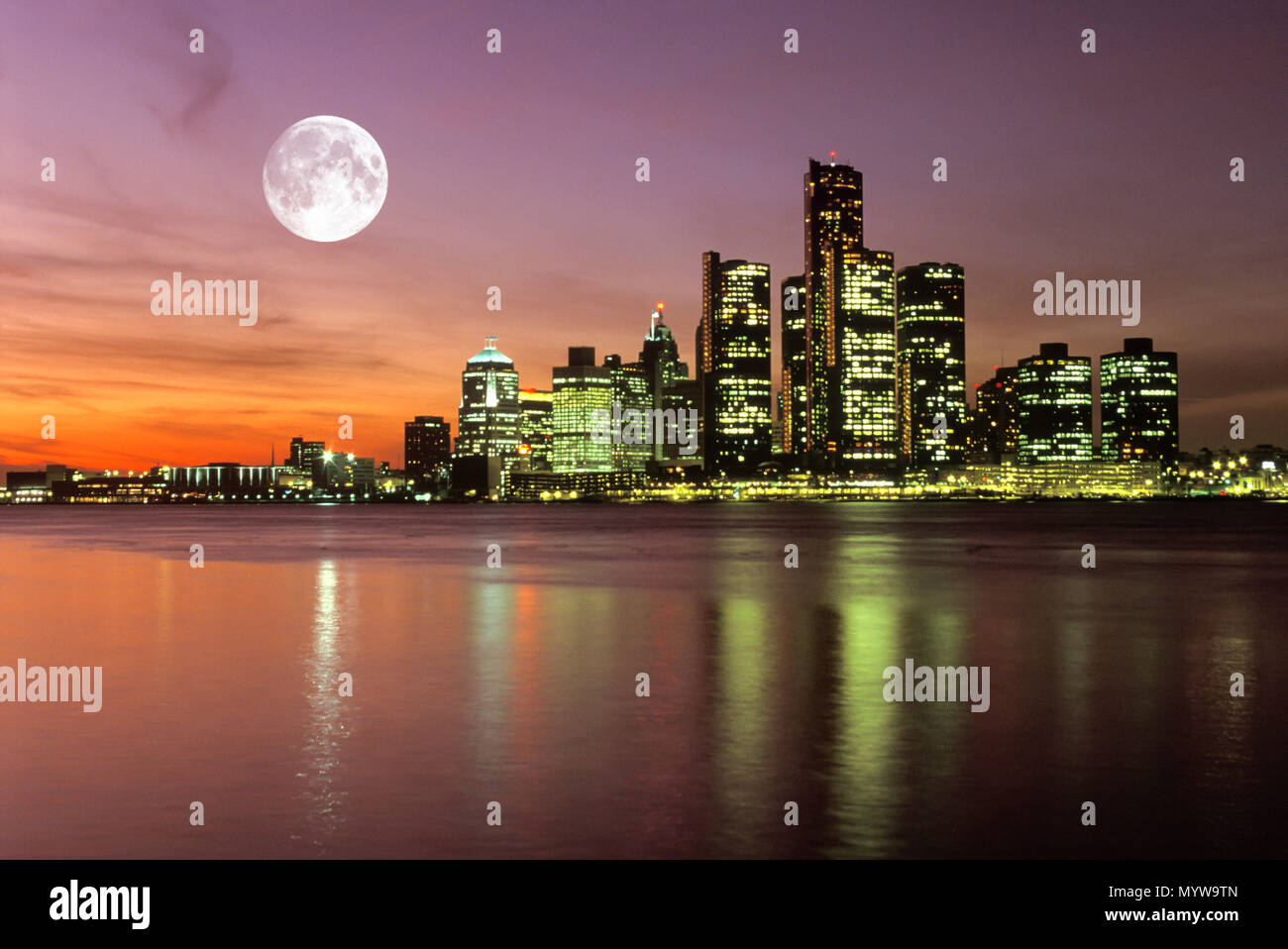 Vintage, detroit skyline hi-res stock photography and images - Alamy