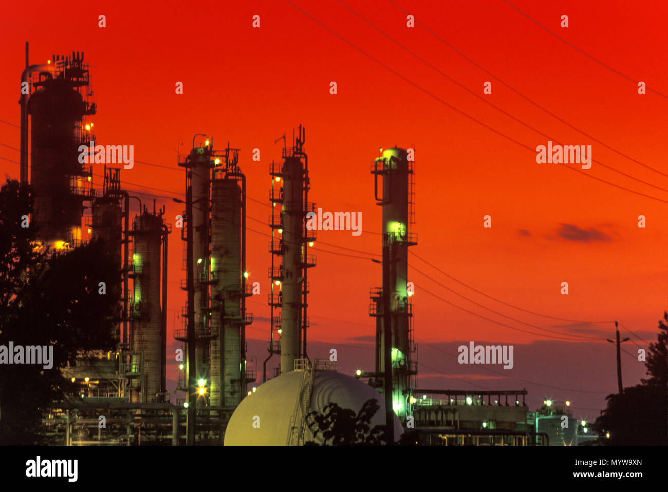 1992 HISTORICAL CRACKING TOWERS AND STORAGE TANKS OIL REFINERY Stock ...