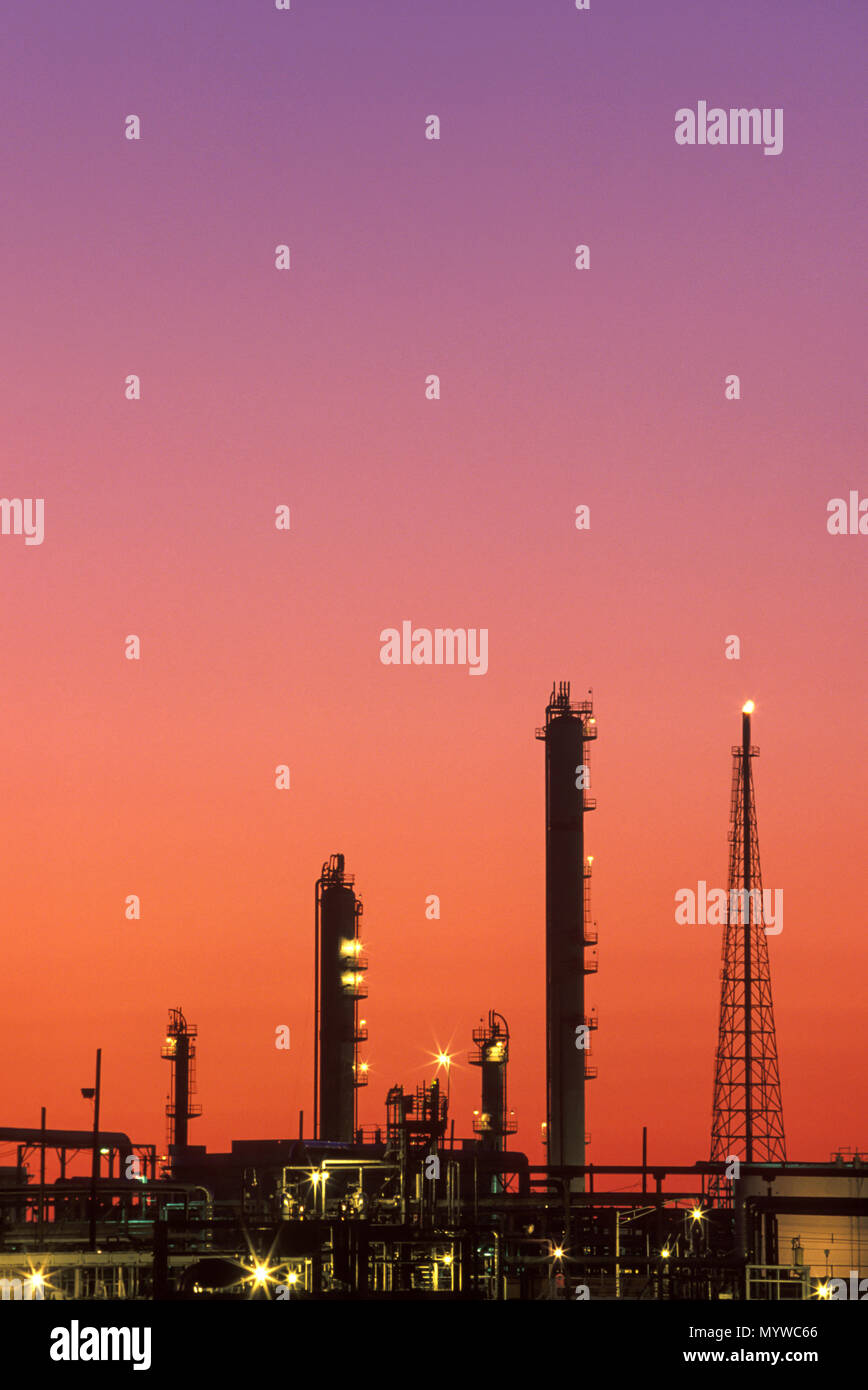 1992 HISTORICAL CRACKING TOWERS AND STORAGE TANKS OIL REFINERY Stock ...