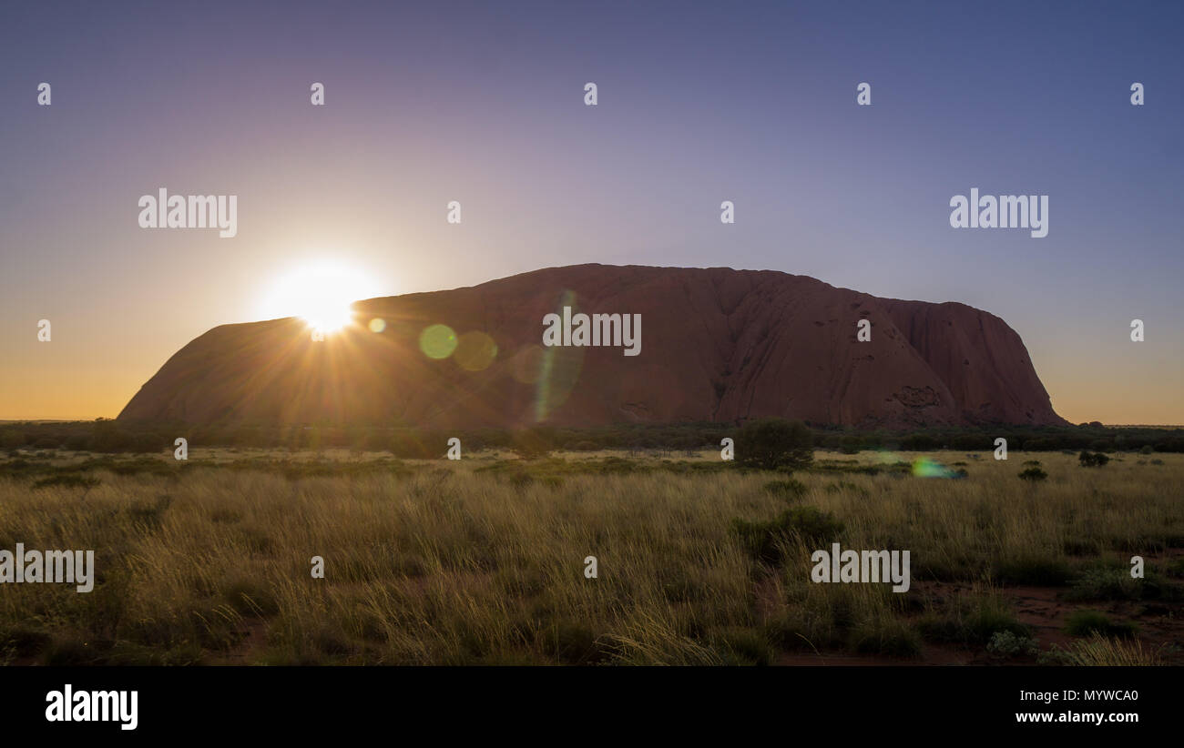The big rock in australia hi-res stock photography and images - Alamy